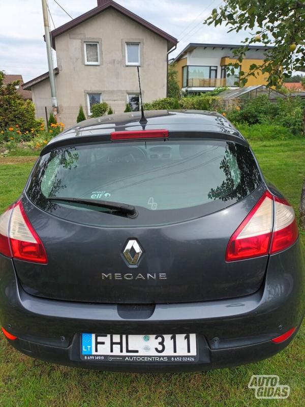 Renault Megane 2011 in Druskininkai, with an engine capacity of 1.60 L and mileage of 324 thousand km for 1650 €, photo 5 on AUTOMOTO.COM.LV