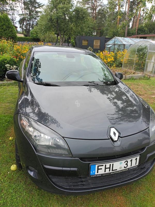 Renault Megane 2011 in Druskininkai, with an engine capacity of 1.60 L and mileage of 324 thousand km for 1650 €, photo 7 on AUTOMOTO.COM.LV