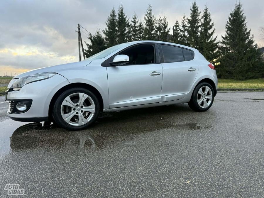 Renault Megane 2012 in Radviliskis, with an engine capacity of 1.50 L and mileage of 197 thousand km for 2500 €, photo 6 on AUTOMOTO.COM.LV