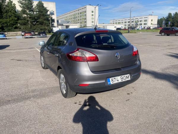 Renault Megane 2012 in Tallinn, with an engine capacity of 1.60 L and mileage of 452 thousand km for 1450 €, photo 10 on AUTOMOTO.COM.LV