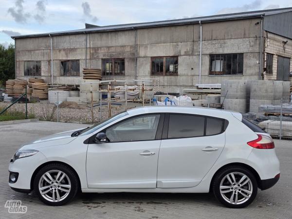 Renault Megane 2012 in Silute, with an engine capacity of 1.50 L and mileage of 280 thousand km for 2999 €, photo 4 on AUTOMOTO.COM.LV