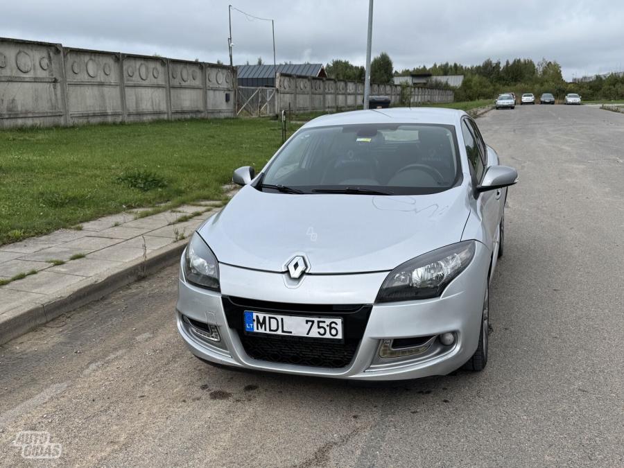Renault Megane 2012 Panevēža, ar dzinēja tilpumu 1.50 L un nobraukumu 261 tūkst. km par 1250 €, foto 1 vietnē AUTOMOTO.COM.LV