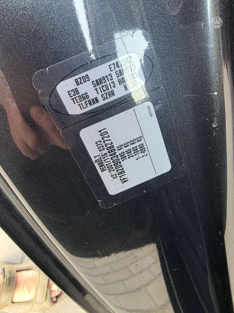 Renault Megane 2013 Tauragė, ar dzinēja tilpumu 1.46 L un nobraukumu 250 tūkst. km par 3500 €, foto 13 vietnē AUTOMOTO.COM.LV