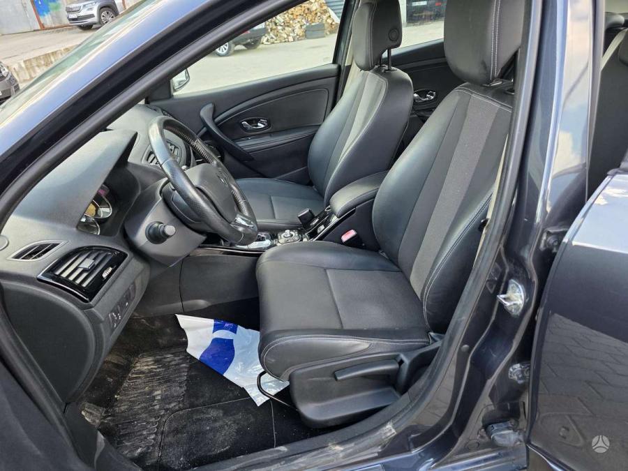Renault Megane 2013 Tauragė, ar dzinēja tilpumu 1.46 L un nobraukumu 250 tūkst. km par 3500 €, foto 19 vietnē AUTOMOTO.COM.LV