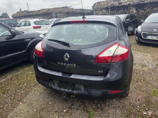 Renault Megane 2013 Tauragė, ar dzinēja tilpumu 1.46 L un nobraukumu 250 tūkst. km par 3500 €, foto 4 vietnē AUTOMOTO.COM.LV