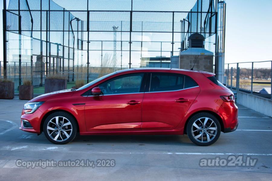Renault Megane 2016 Tallina, ar dzinēja tilpumu 1.50 L un nobraukumu 110 tūkst. km par 14000 €, foto 9 vietnē AUTOMOTO.COM.LV