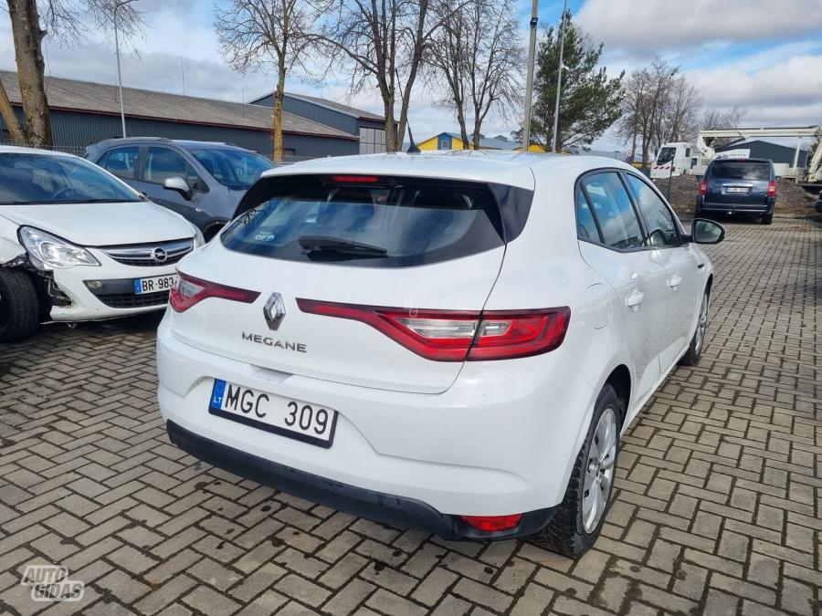 Renault Megane 2016 in Taurage, with an engine capacity of 1.50 L and mileage of 236 thousand km for 4350 €, photo 7 on AUTOMOTO.COM.LV