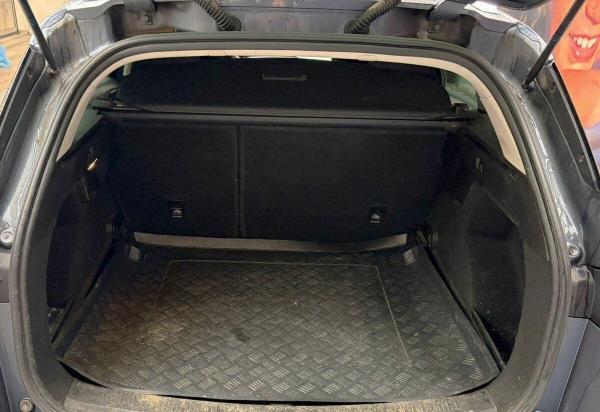 Renault Megane 2017 in Peetri, with an engine capacity of 1.20 L and mileage of 120 thousand km for 9350 €, photo 11 on AUTOMOTO.COM.LV