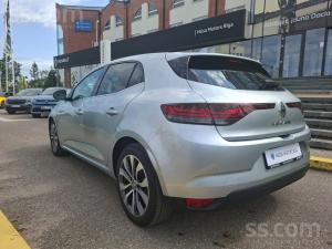 Renault Megane 2024 Rīga, ar dzinēja tilpumu 1.30 L un nobraukumu 22 tūkst. km par 17800 €, foto 4 vietnē AUTOMOTO.COM.LV