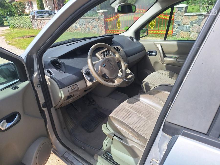 Рено Меган 2003 в Укмерге, объемом двигателя 1.90 л и пробегом 299 тыс. км за 220 €, фото 11 на AUTOMOTO.COM.LV