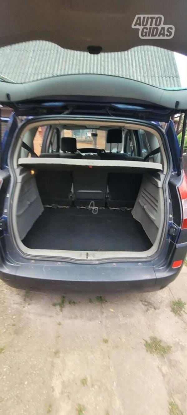 Renault Megane 2004 Biržai, ar dzinēja tilpumu 1.40 L un nobraukumu 122 tūkst. km par 800 €, foto 5 vietnē AUTOMOTO.COM.LV