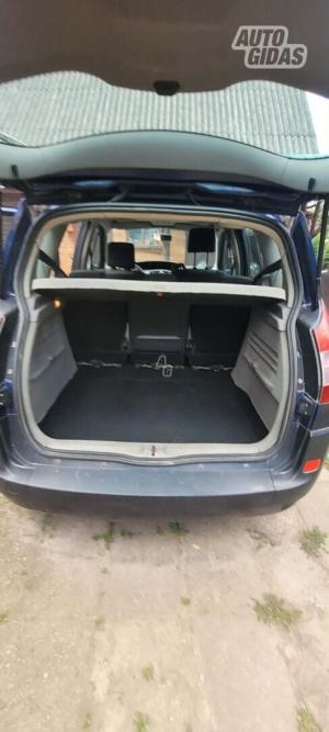 Renault Megane 2004 Biržai, ar dzinēja tilpumu 1.40 L un nobraukumu 122 tūkst. km par 800 €, foto 6 vietnē AUTOMOTO.COM.LV