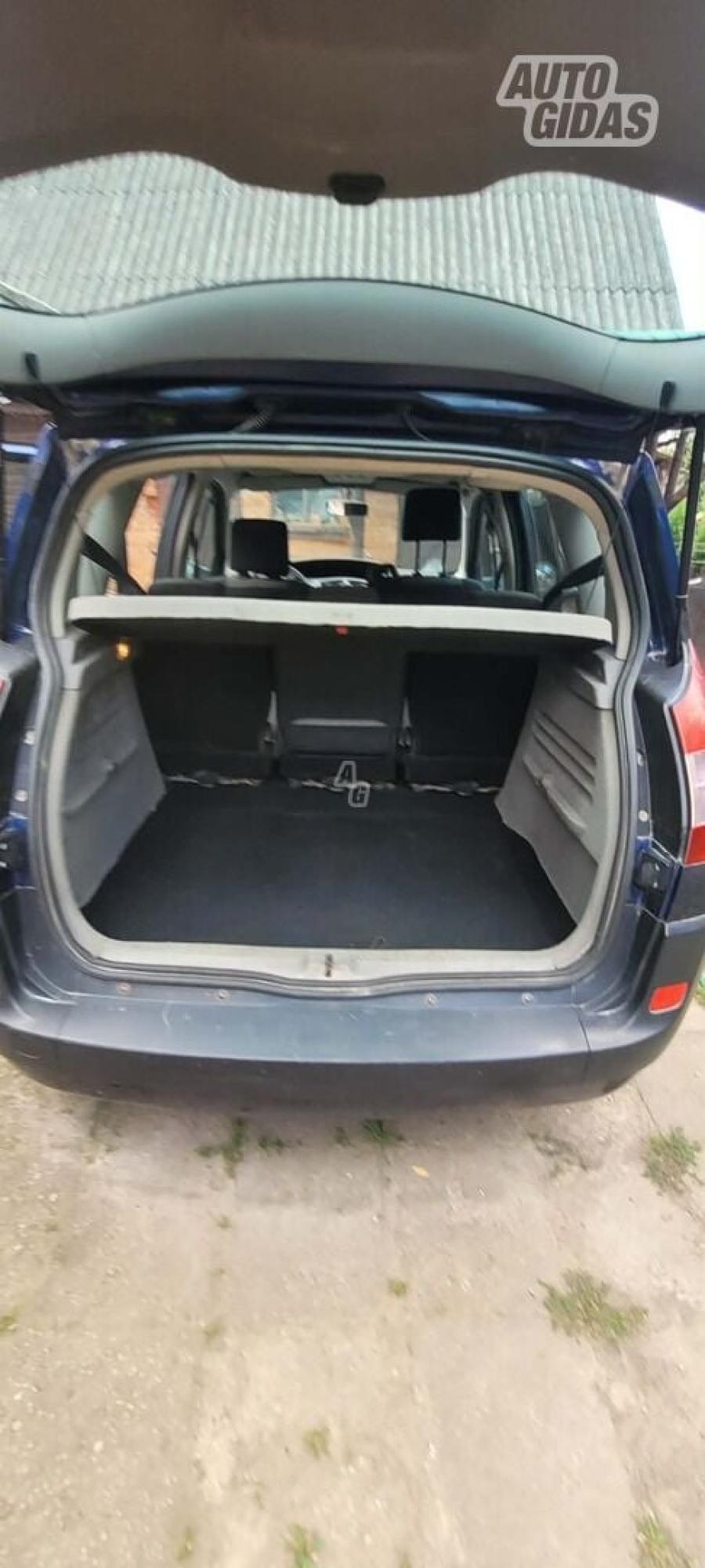 Renault Megane 2004 Biržai, ar dzinēja tilpumu 1.40 L un nobraukumu 122 tūkst. km par 800 €, foto 6 vietnē AUTOMOTO.COM.LV