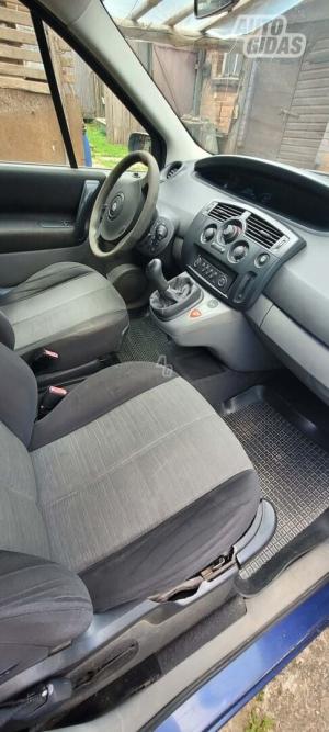 Renault Megane 2004 Biržai, ar dzinēja tilpumu 1.40 L un nobraukumu 122 tūkst. km par 800 €, foto 7 vietnē AUTOMOTO.COM.LV