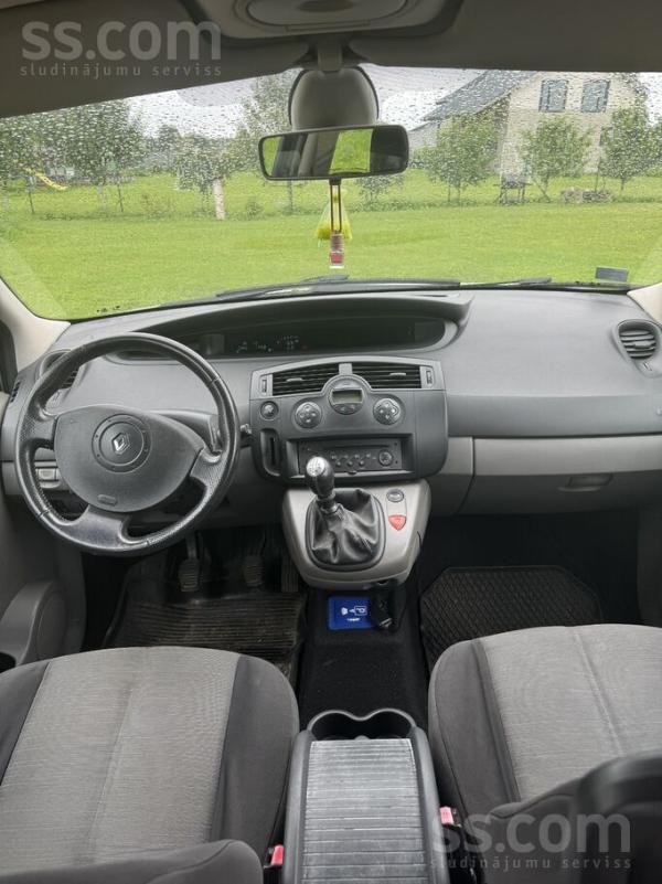Renault Megane 2006 in Riga, with an engine capacity of 1.90 L and mileage of 279 thousand km for 1800 €, photo 4 on AUTOMOTO.COM.LV