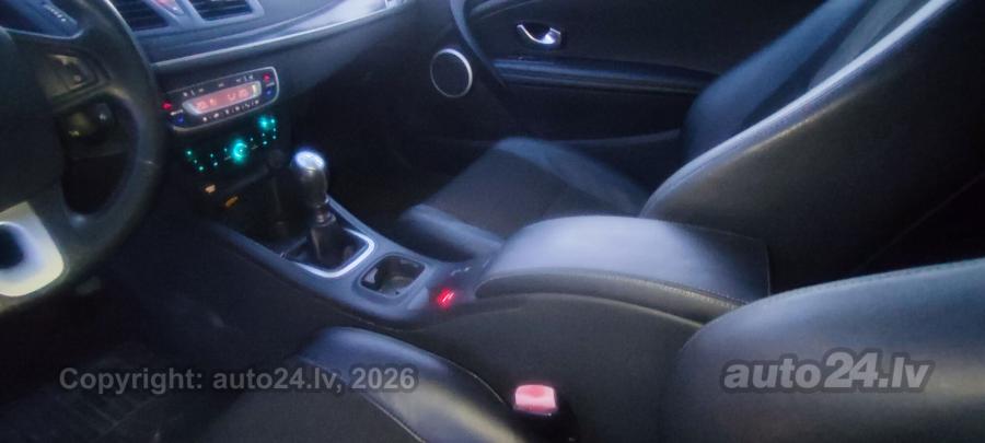 Oranžs Renault Megane 2009 Jehvi, ar dzinēja tilpumu 1.50 L un nobraukumu 188 tūkst. km par 3300 €, foto 10 vietnē AUTOMOTO.COM.LV
