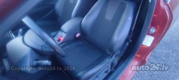 Oranžs Renault Megane 2009 Jehvi, ar dzinēja tilpumu 1.50 L un nobraukumu 188 tūkst. km par 3300 €, foto 10 vietnē AUTOMOTO.COM.LV