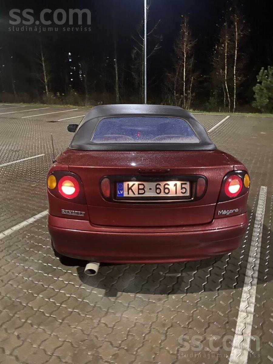 Red Renault Megane 1998 in Riga, with an engine capacity of 1.60 L and mileage of 193 thousand km for 1450 €, photo 3 on AUTOMOTO.COM.LV