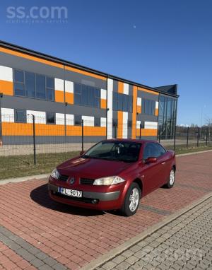 Красный Рено Меган 2005 в Вентспилс, объемом двигателя 2.00 л и пробегом 192 тыс. км за 1200 €, фото  на AUTOMOTO.COM.LV