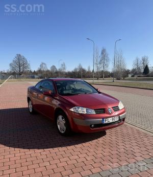 Красный Рено Меган 2005 в Вентспилс, объемом двигателя 2.00 л и пробегом 192 тыс. км за 1200 €, фото 3 на AUTOMOTO.COM.LV