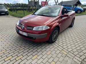 Red Renault Megane 2005 in Talsi, with an engine capacity of 1.90 L and mileage of 243 thousand km for 2390 €, photo 7 on AUTOMOTO.COM.LV