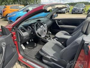 Red Renault Megane 2005 in Talsi, with an engine capacity of 1.90 L and mileage of 243 thousand km for 2390 €, photo 8 on AUTOMOTO.COM.LV