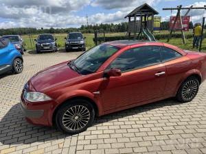 Red Renault Megane 2005 in Talsi, with an engine capacity of 1.90 L and mileage of 243 thousand km for 2390 €, photo 14 on AUTOMOTO.COM.LV