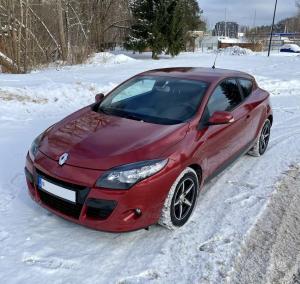 Red Renault Megane 2009 in Vilnius, with an engine capacity of 1.60 L and mileage of 131 thousand km for 2490 €, photo 4 on AUTOMOTO.COM.LV