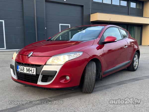 Red Renault Megane 2012 in Tallinn, with an engine capacity of 1.60 L and mileage of 192 thousand km for 4400 €, photo 3 on AUTOMOTO.COM.LV