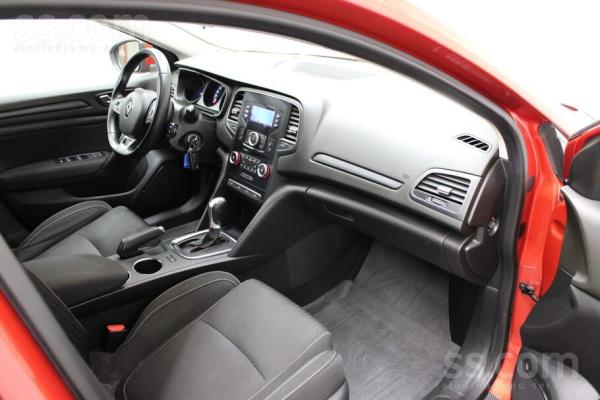 Sarkans Renault Megane 2017 Rīga, ar dzinēja tilpumu 1.20 L un nobraukumu 111 tūkst. km par 8990 €, foto 11 vietnē AUTOMOTO.COM.LV