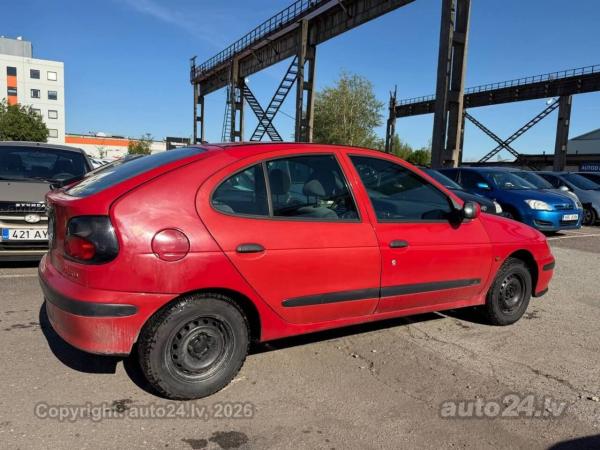 Красный Рено Меган 1997 в Таллин, объемом двигателя 1.60 л и пробегом 204 тыс. км за 499 €, фото 3 на AUTOMOTO.COM.LV