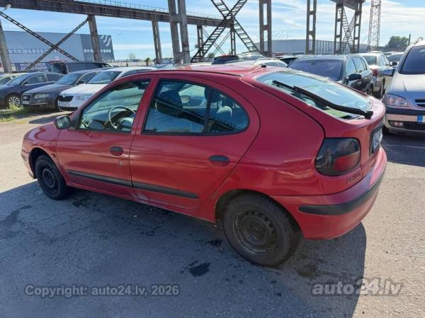 Красный Рено Меган 1997 в Таллин, объемом двигателя 1.60 л и пробегом 204 тыс. км за 499 €, фото 4 на AUTOMOTO.COM.LV