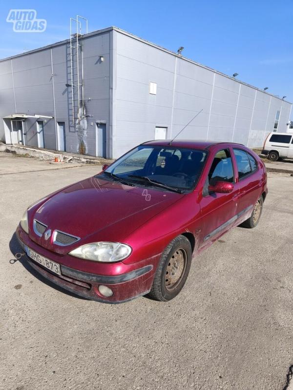 Sarkans Renault Megane 2001 Kauņa, ar dzinēja tilpumu 1.90 L un nobraukumu 215 tūkst. km par 499 €, foto 1 vietnē AUTOMOTO.COM.LV