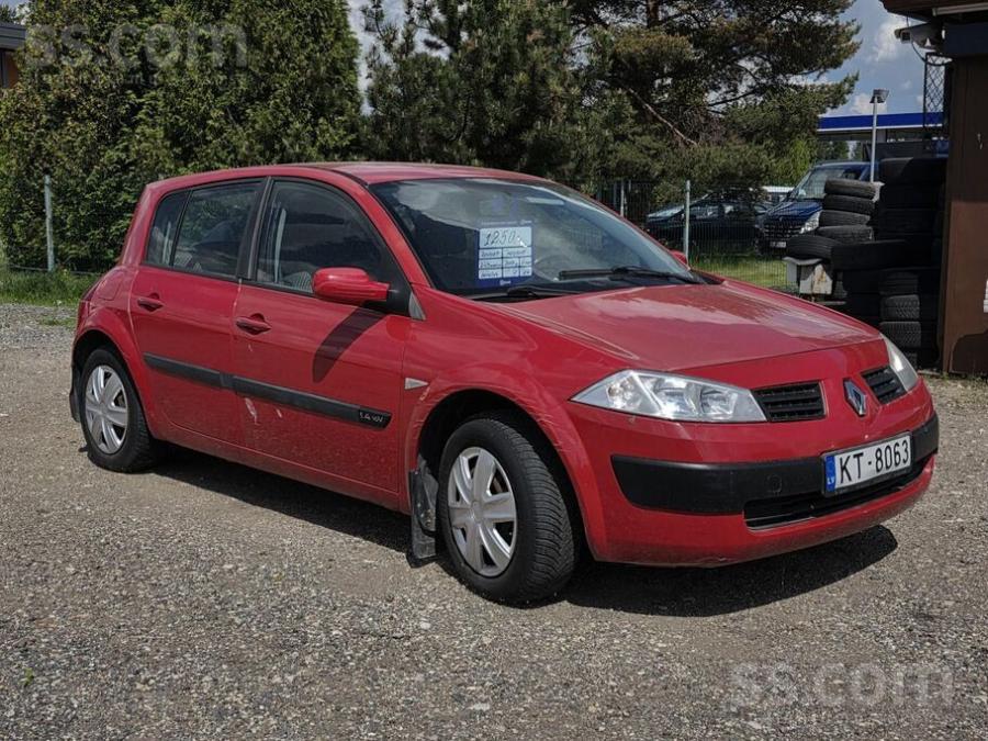 Красный Рено Меган 2003 в Цесис, объемом двигателя 1.40 л и пробегом 134 тыс. км за 1200 €, фото 5 на AUTOMOTO.COM.LV