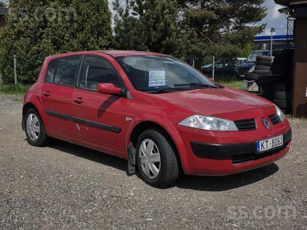 Красный Рено Меган 2003 в Цесис, объемом двигателя 1.40 л и пробегом 134 тыс. км за 1150 €, фото 4 на AUTOMOTO.COM.LV