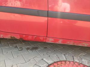Red Renault Megane 2003 in Riga, with an engine capacity of 1.60 L and mileage of 419 thousand km for 350 €, photo 6 on AUTOMOTO.COM.LV