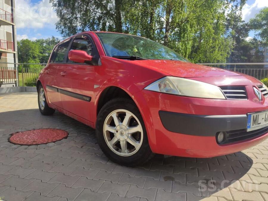 Red Renault Megane 2003 in Riga, with an engine capacity of 1.60 L and mileage of 419 thousand km for 350 €, photo 7 on AUTOMOTO.COM.LV