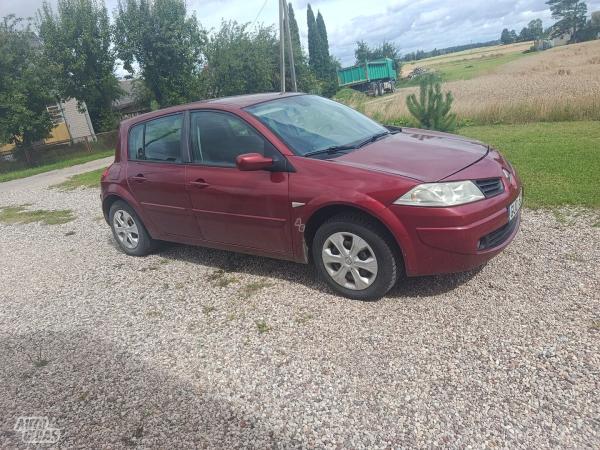 Sarkans Renault Megane 2007 Kauņa, ar dzinēja tilpumu 1.50 L un nobraukumu 342 tūkst. km par 800 €, foto 1 vietnē AUTOMOTO.COM.LV