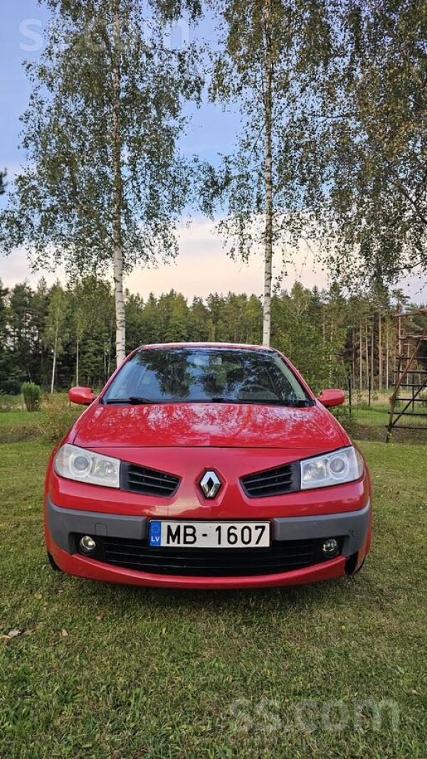 Sarkans Renault Megane 2007 Talsi, ar dzinēja tilpumu 1.60 L un nobraukumu 227 tūkst. km par 1000 €, foto 3 vietnē AUTOMOTO.COM.LV