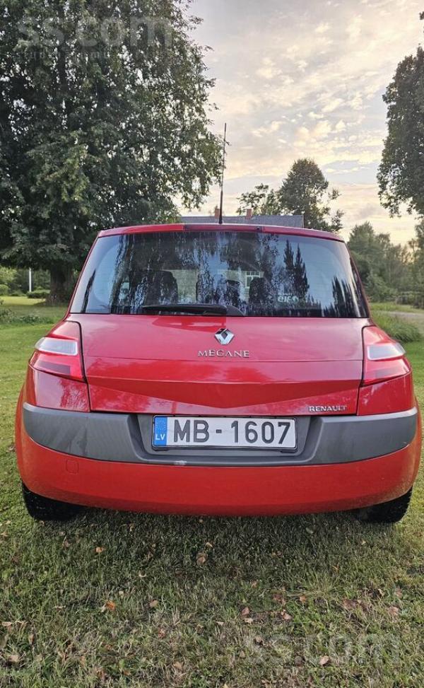 Sarkans Renault Megane 2007 Talsi, ar dzinēja tilpumu 1.60 L un nobraukumu 227 tūkst. km par 1000 €, foto 5 vietnē AUTOMOTO.COM.LV