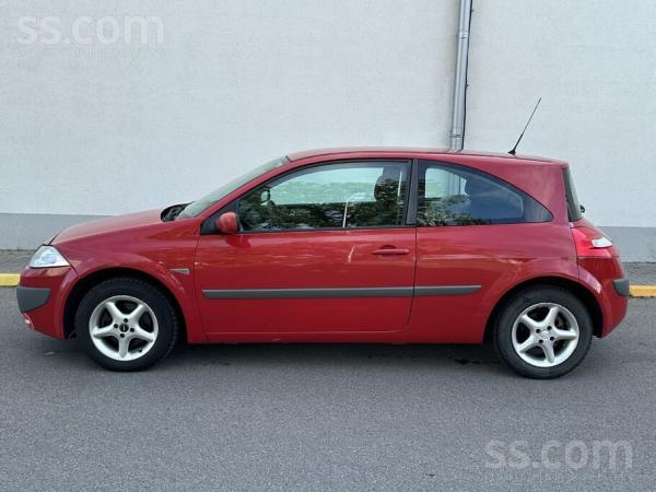 Sarkans Renault Megane 2007 Rīga, ar dzinēja tilpumu 1.60 L un nobraukumu 220 tūkst. km par 1799 €, foto 8 vietnē AUTOMOTO.COM.LV