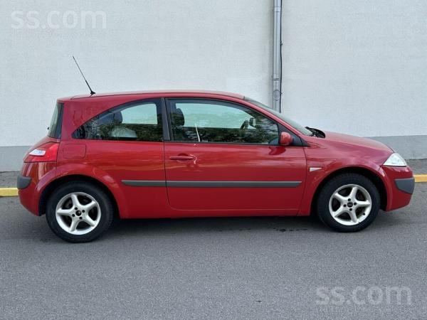 Sarkans Renault Megane 2007 Rīga, ar dzinēja tilpumu 1.60 L un nobraukumu 220 tūkst. km par 1799 €, foto 7 vietnē AUTOMOTO.COM.LV