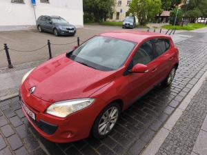 Red Renault Megane 2010 in Klaipeda, with an engine capacity of 1.60 L and mileage of 230 thousand km for 2400 €, photo  on AUTOMOTO.COM.LV