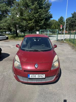 Sarkans Renault Megane 2010 Tallina, ar dzinēja tilpumu 1.90 L un nobraukumu 395 tūkst. km par 2200 €, foto  vietnē AUTOMOTO.COM.LV