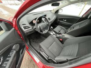Red Renault Megane 2015 in Vilnius, with an engine capacity of 1.46 L and mileage of 170 thousand km for 4500 €, photo 7 on AUTOMOTO.COM.LV