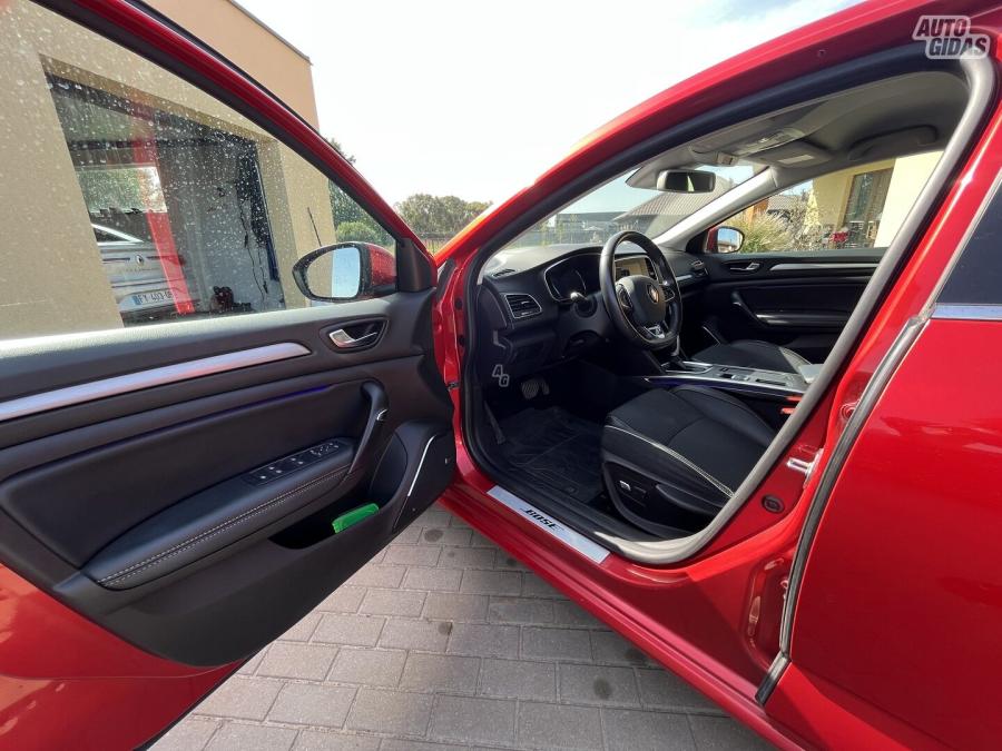 Red Renault Megane 2016 in Kaunas, with an engine capacity of 1.50 L and mileage of 130 thousand km for 7600 €, photo 10 on AUTOMOTO.COM.LV
