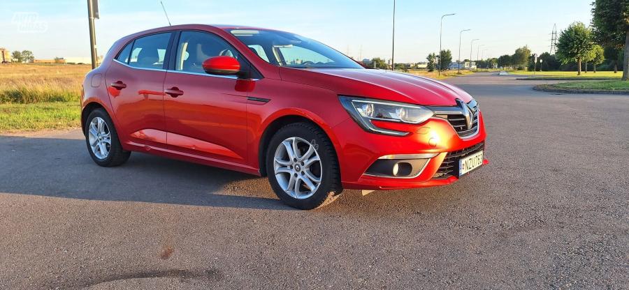 Red Renault Megane 2016 in Kaunas, with an engine capacity of 1.20 L and mileage of 212 thousand km for 5600 €, photo 4 on AUTOMOTO.COM.LV