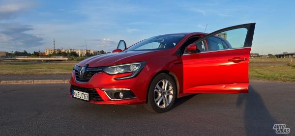Red Renault Megane 2016 in Kaunas, with an engine capacity of 1.20 L and mileage of 212 thousand km for 5600 €, photo 9 on AUTOMOTO.COM.LV