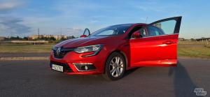 Red Renault Megane 2016 in Kaunas, with an engine capacity of 1.20 L and mileage of 212 thousand km for 5600 €, photo 10 on AUTOMOTO.COM.LV