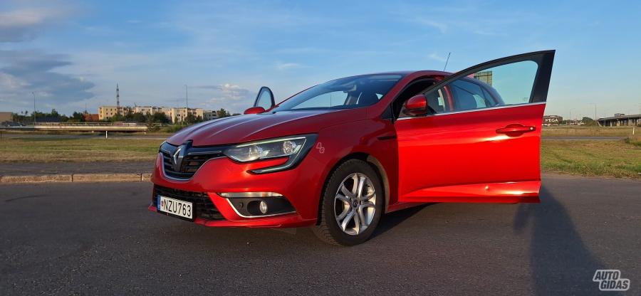Red Renault Megane 2016 in Kaunas, with an engine capacity of 1.20 L and mileage of 212 thousand km for 5600 €, photo 10 on AUTOMOTO.COM.LV